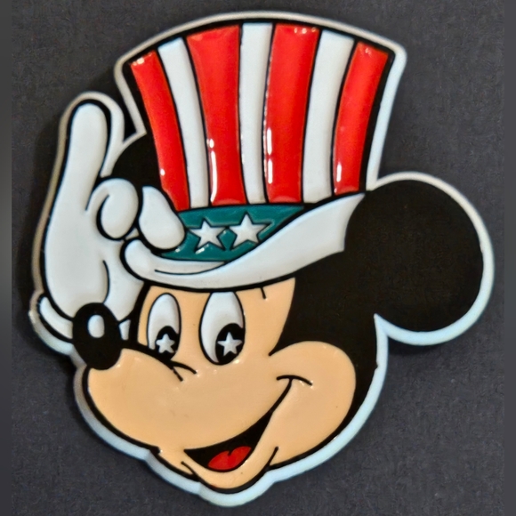 Disney | Jewelry | Vintage 7s Mickey Mouse Uncle Sam Stars In Eyes ...